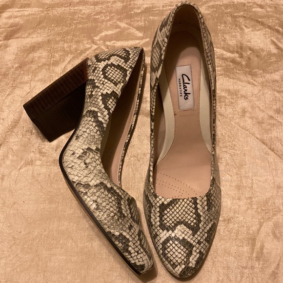 Clarks | Shoes | Clarks Cream Crumble Snakeskin Heels | Poshmark